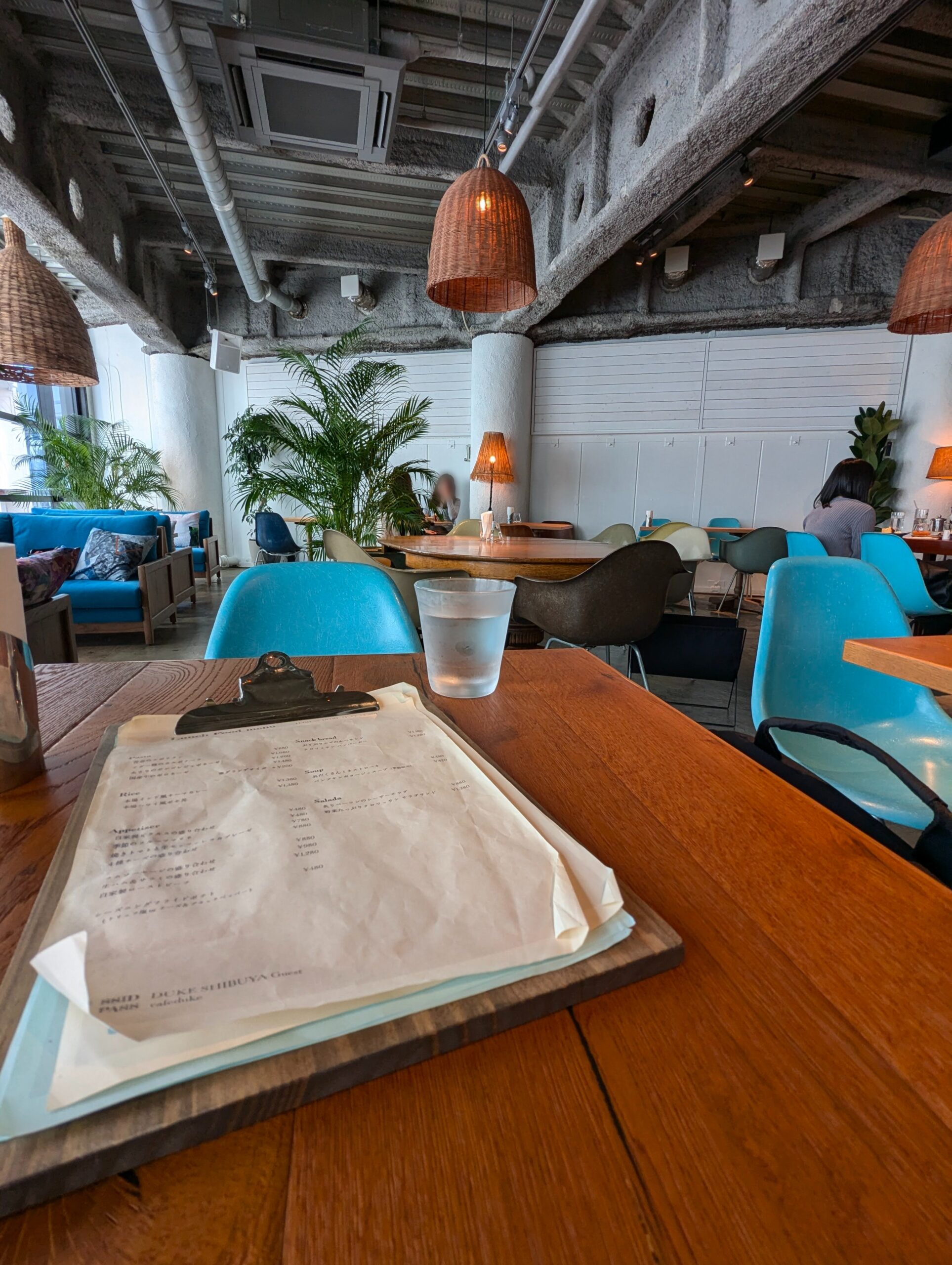 【訪問レビュー】渋谷から徒歩5分のカフェ【DUKE】チーズケーキとカフェラテを実食 | チーズケーキ通信