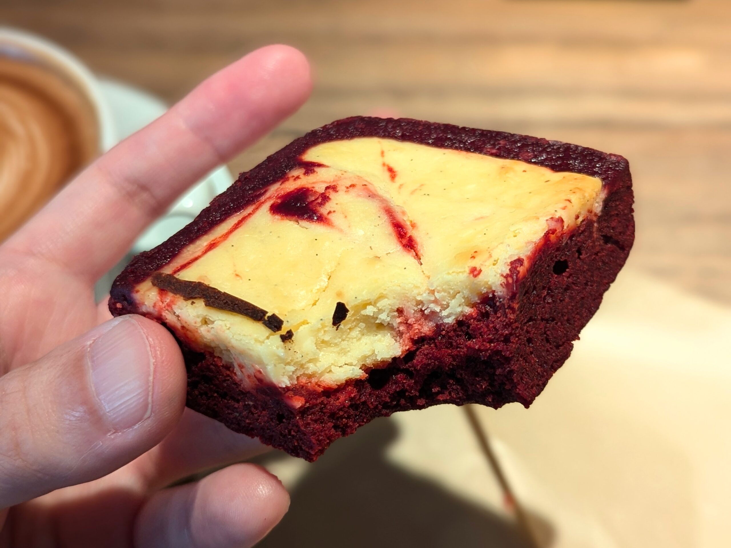 【訪問レビュー】ストリーマーコーヒーカンパニー渋谷店でチーズケーキブラウニーを食べてみた | チーズケーキ通信
