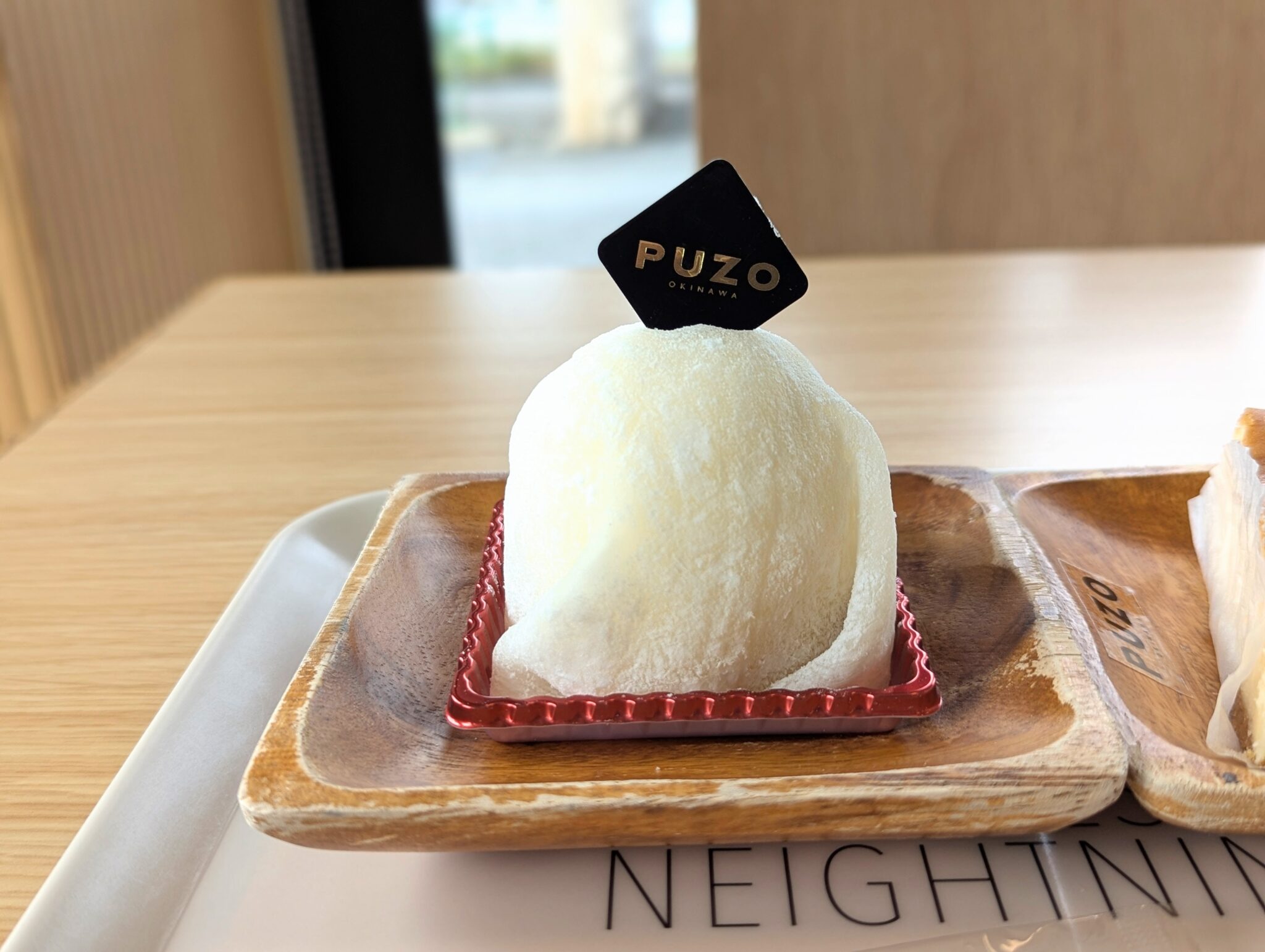 沖縄のチーズケーキ専門店【PUZO（プーゾ）】のプレミアムチーズケーキと国産苺のレアチーズ大福を食べてみた | チーズケーキ通信