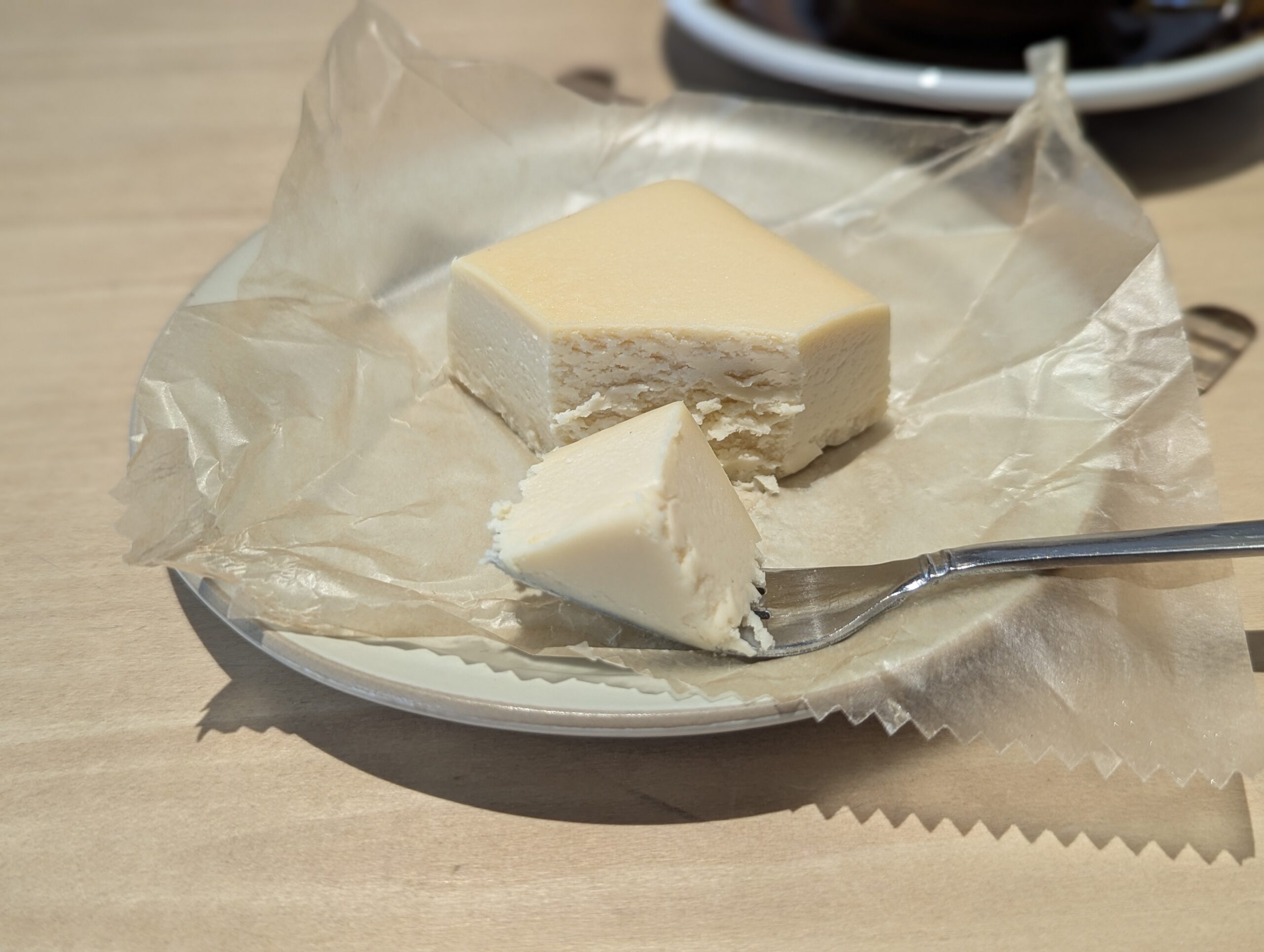 【那覇カフェ】ヤマダコーヒーオキナワのチーズケーキを食べてみた | チーズケーキ通信