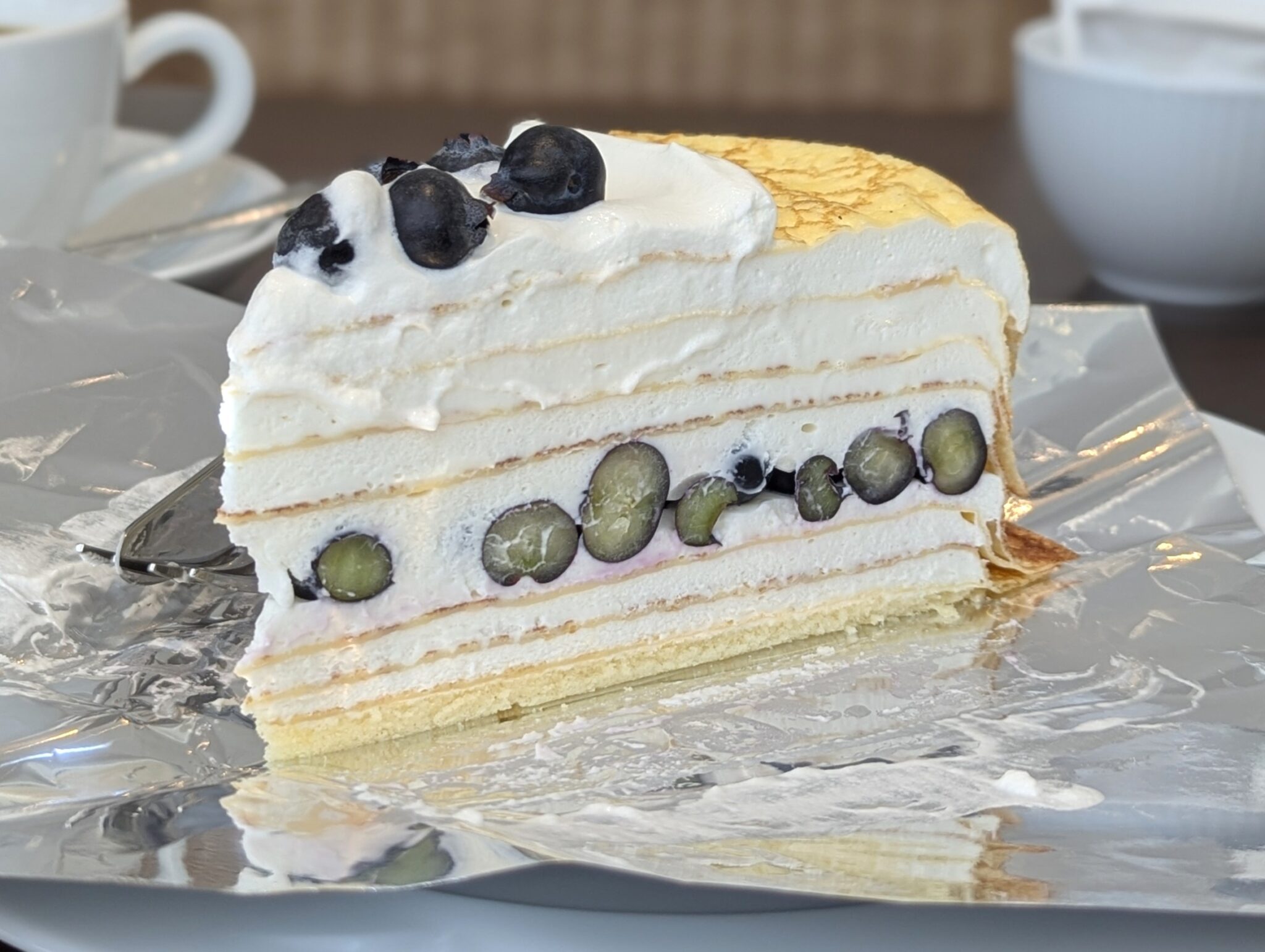 【HARBS（ハーブス）】クリームチーズミルクレープを実食｜2025年4月3日から期間限定で登場 | チーズケーキ通信