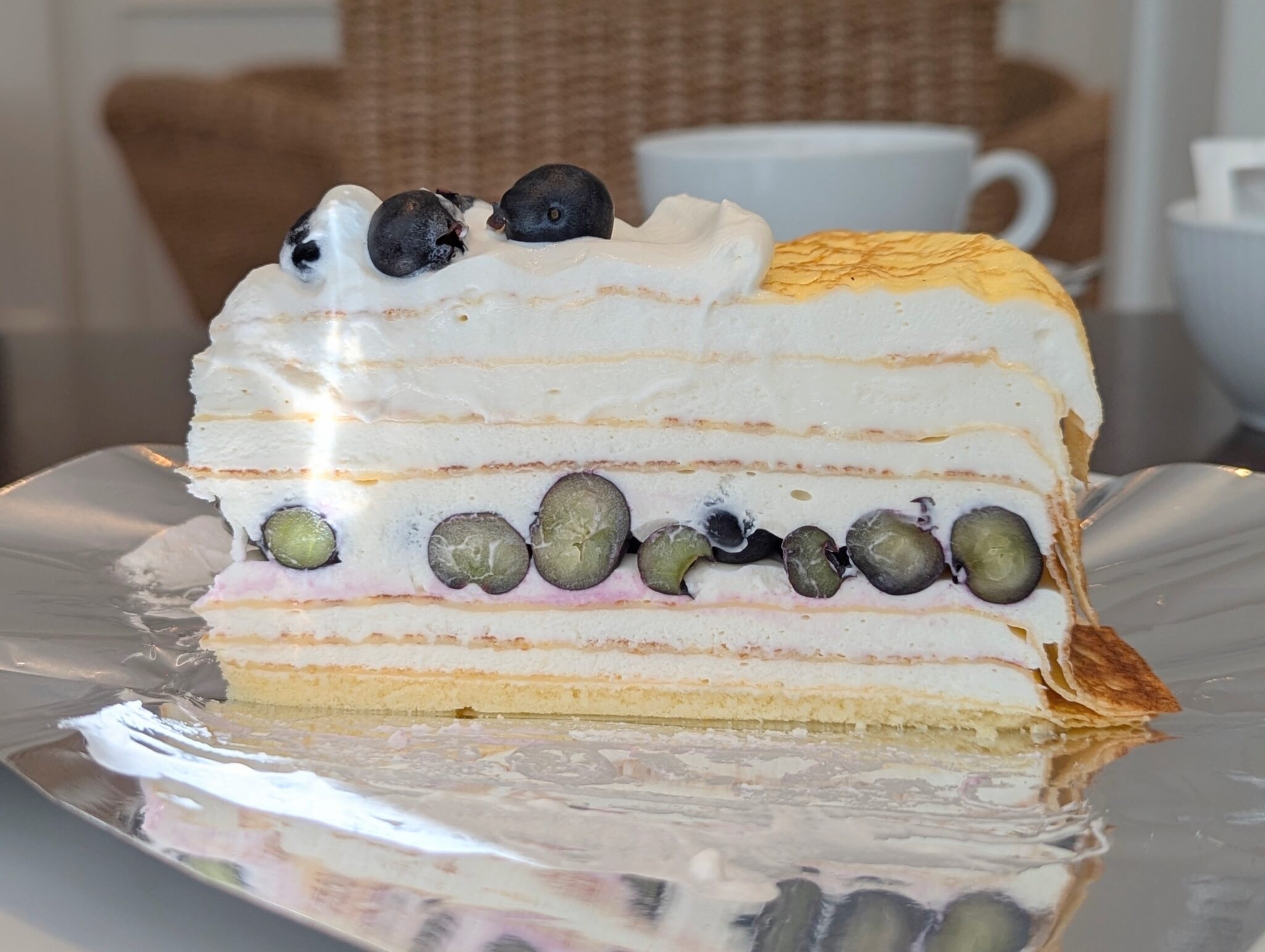 【HARBS（ハーブス）】クリームチーズミルクレープを実食｜2025年4月3日から期間限定で登場 | チーズケーキ通信