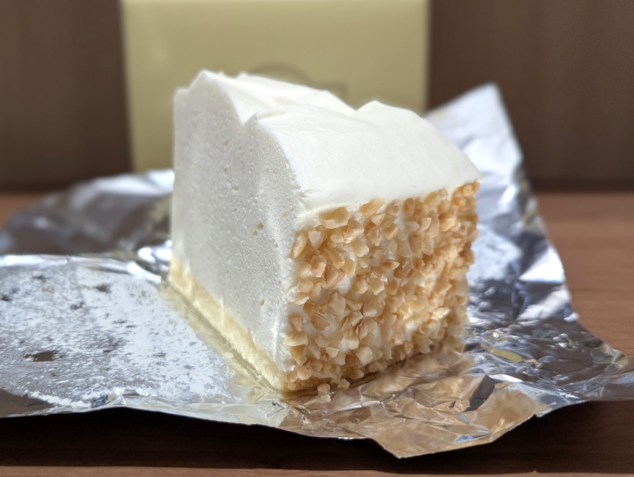 【ハーブス（HARBS）】レアチーズケーキ（2025年5月登場）を実食レビュー | チーズケーキ通信